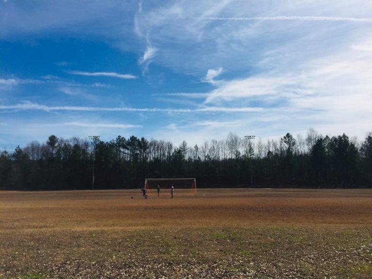 How to Throw a Slider or Sweeper (Grips, Cues, etc.) - Betmok Blog